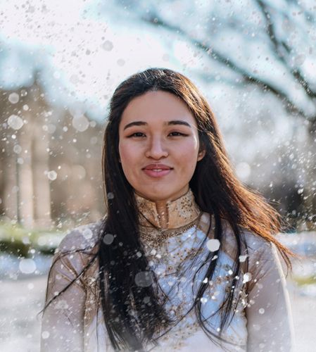 Chặng đường đưa tiếng Việt vào trường Ivy League